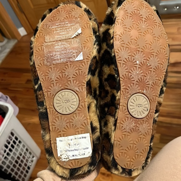 UGG | Shoes | Leopard Open Toe Ugg Slippers | Poshmark